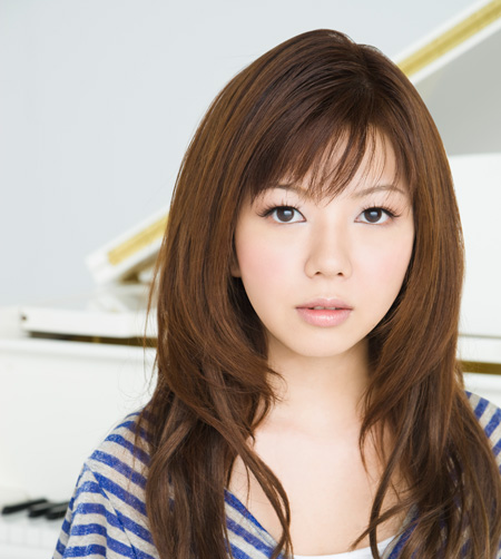 Yui Makino – AnimeFanWiki